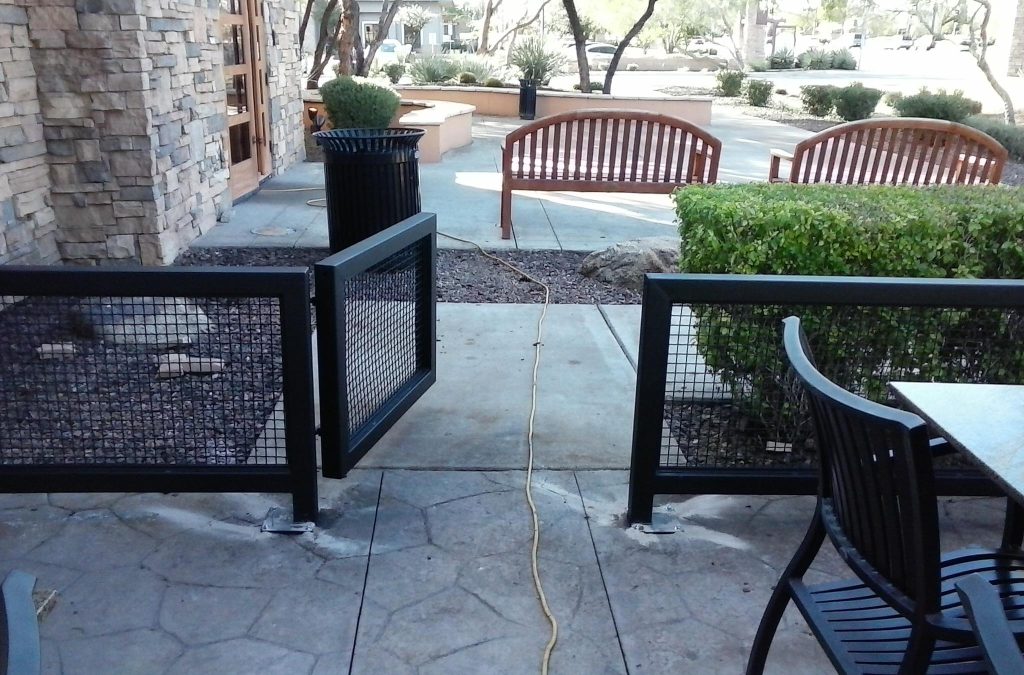 Restaurant Patio Fencing | DCS Industries